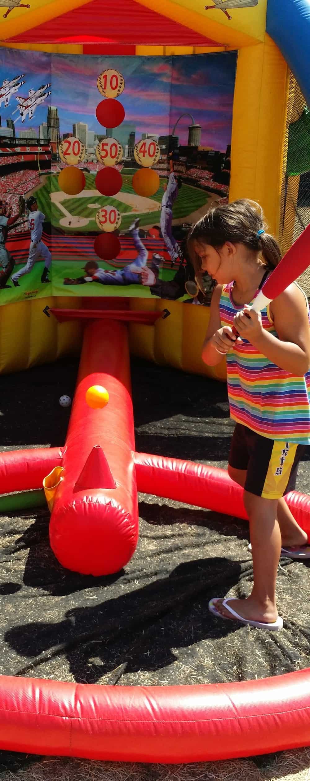 Dinotown Review | MomMomOnTheGo